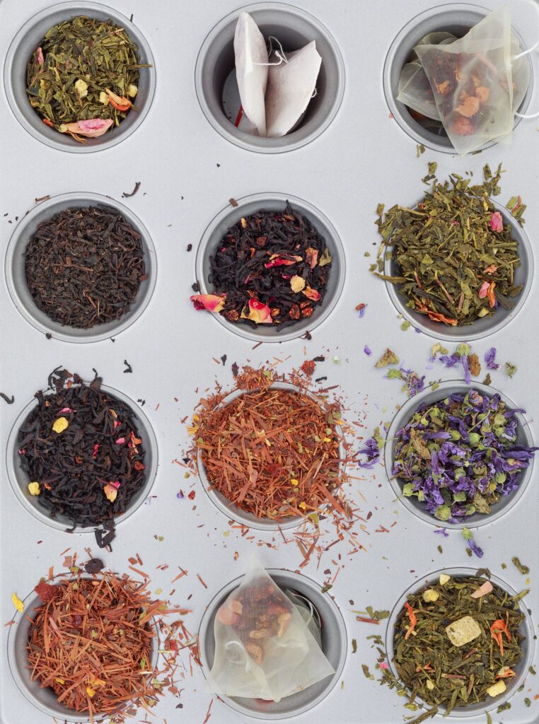 How To Make Tea - For Beginners - HowToForBeginners (.net)